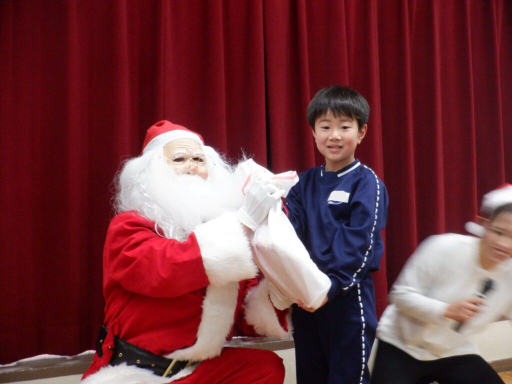 🎁クリスマス会🔔12月23日 ｜浦田保育園 ｜ 社会福祉法人 梅香会